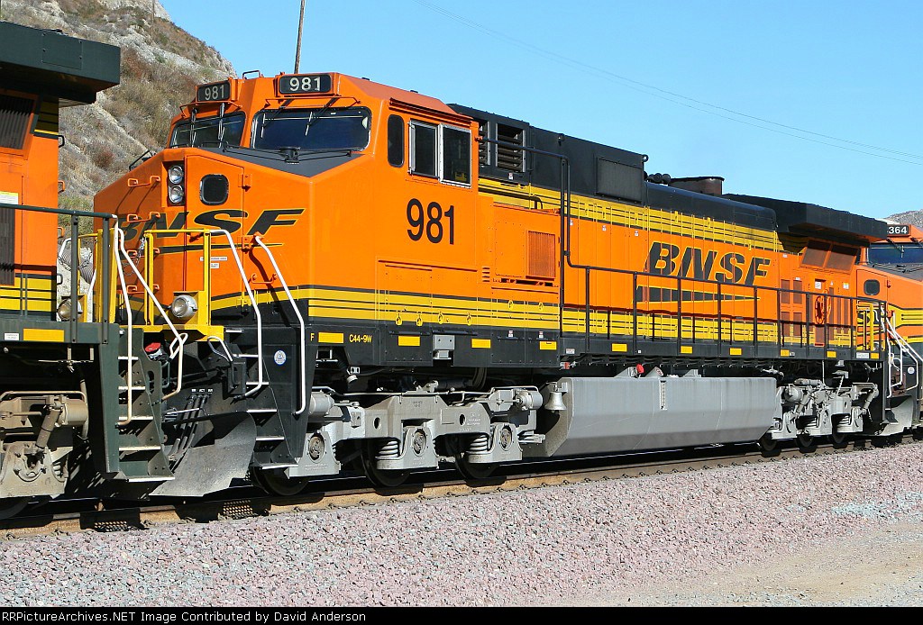 BNSF 981